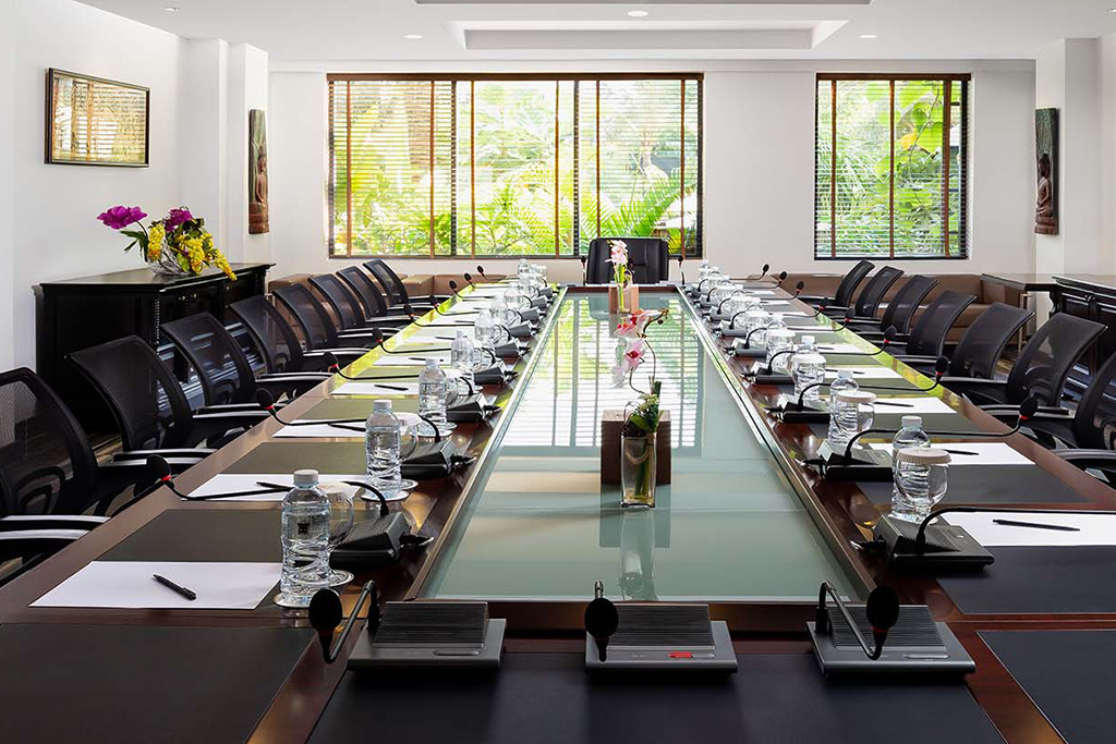 Meeting Space - Palace Gate Hotel & Residence by EHM